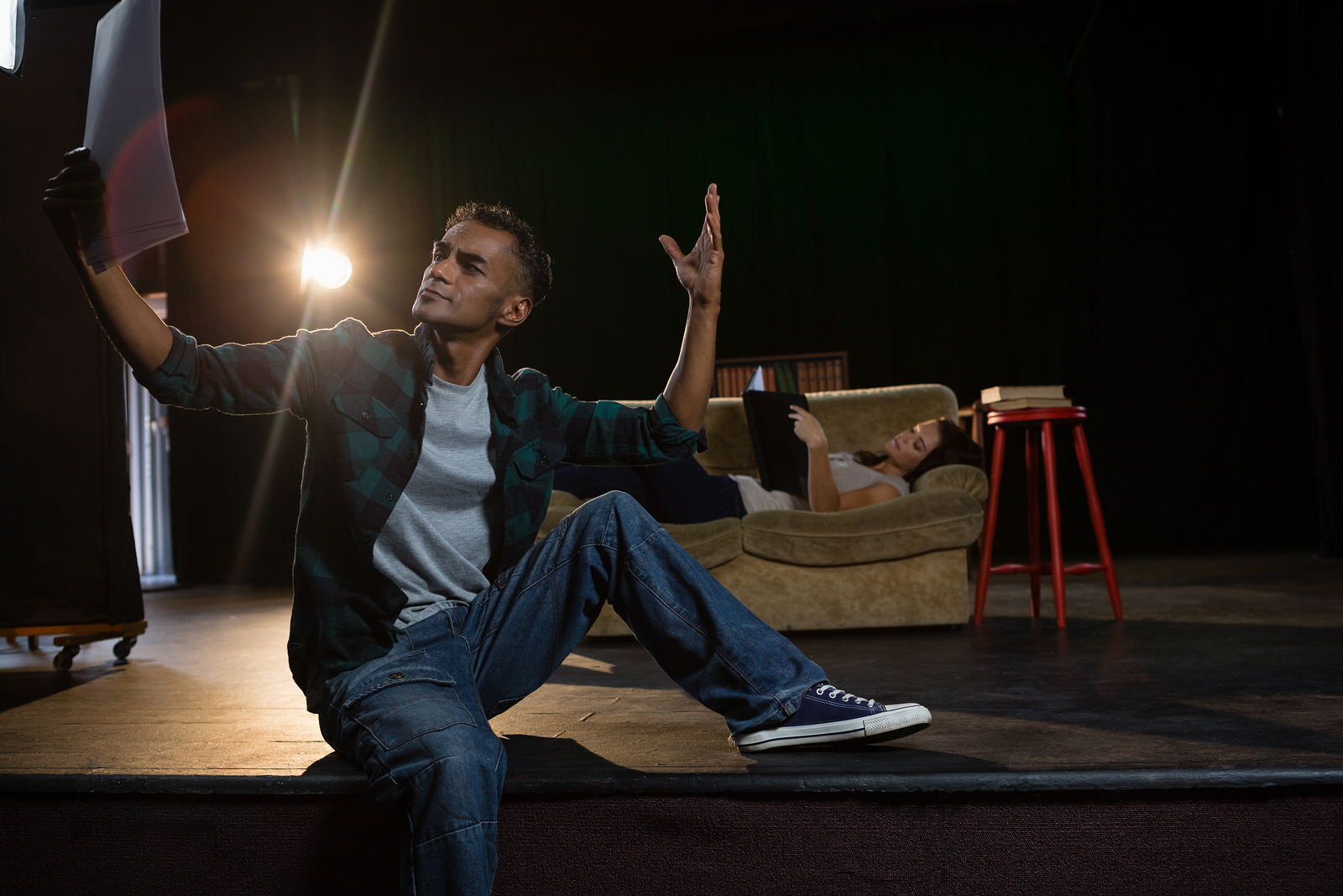 Attracting the Right B2B Clients with Loglines - B2B Writers International